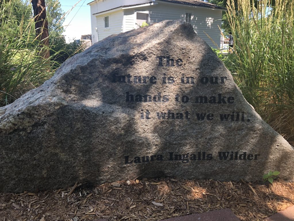 Prairie Heart: the Passion of Laura Ingalls Wilder - Mary Angela